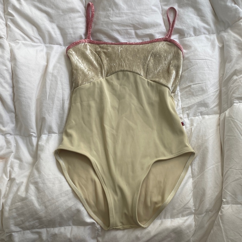 Yumiko Denise Leotard (Trading Only) - Gem